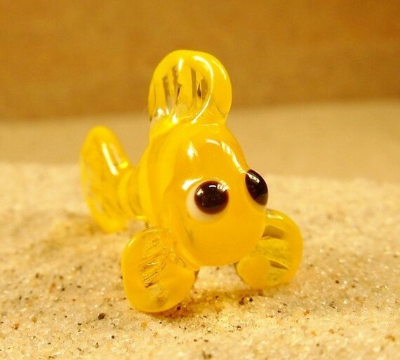 Small yellow fish glass animal / figurine size approx. | Etsy