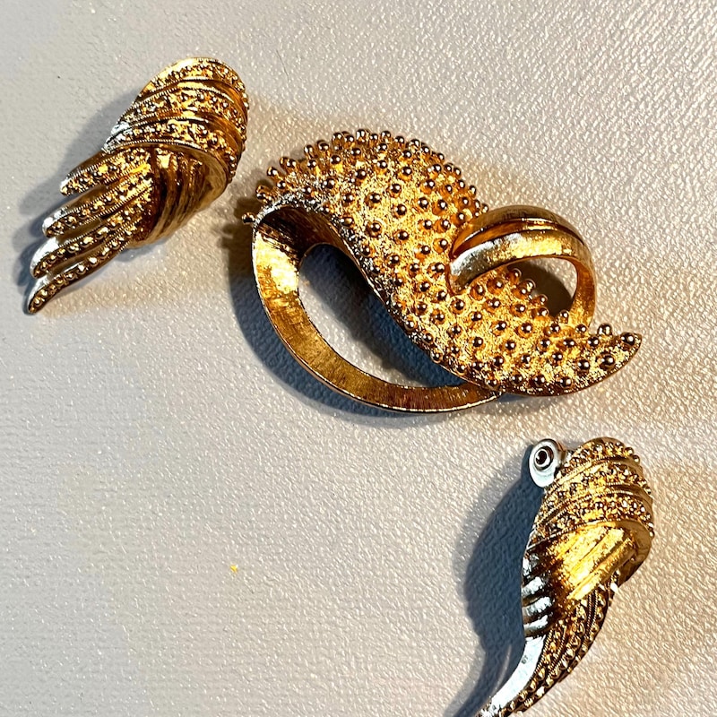 Brooch and Clip Earring Set - Etsy