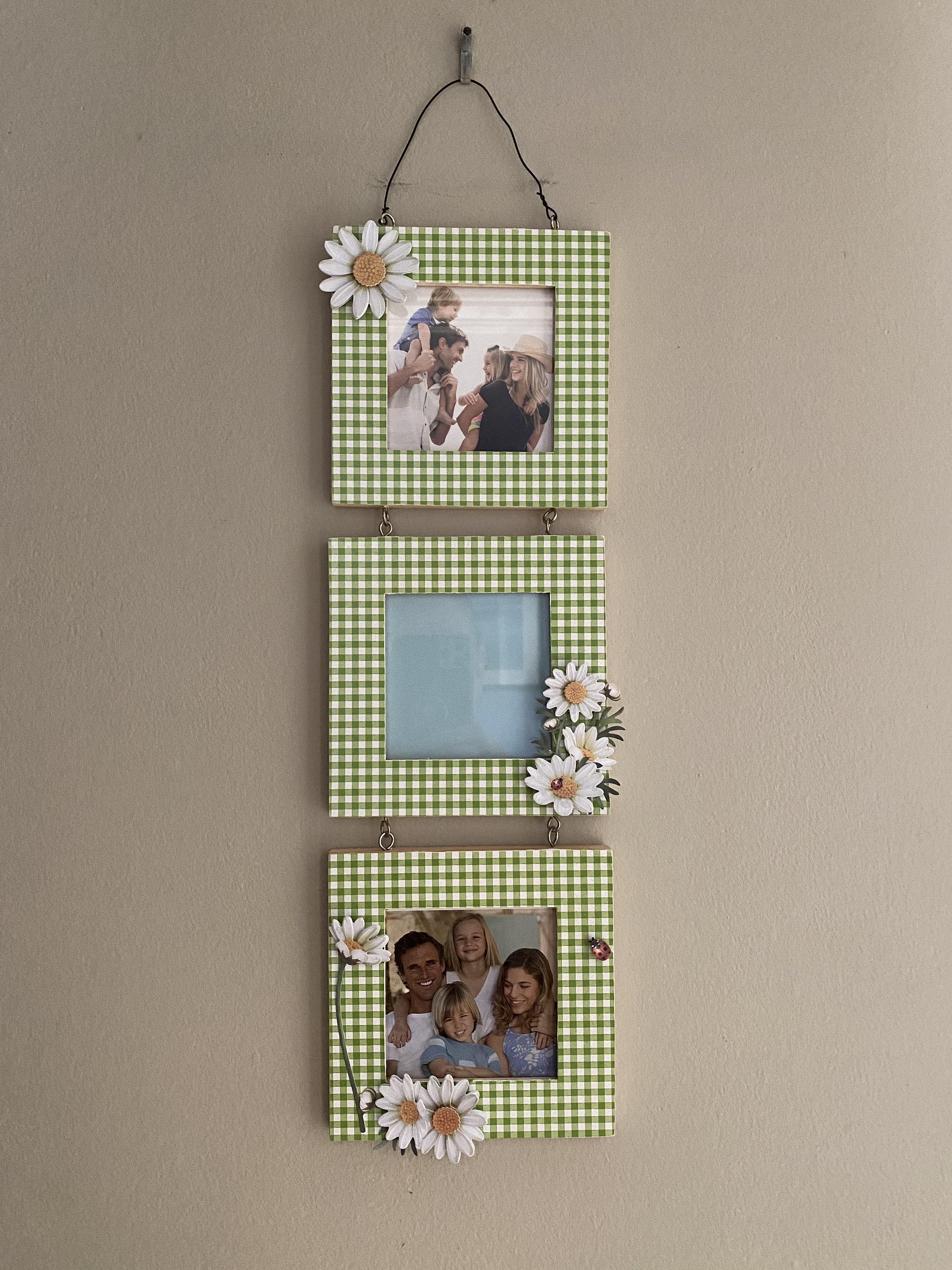 Hanging picture frames springtime decoupage - Etsy.de