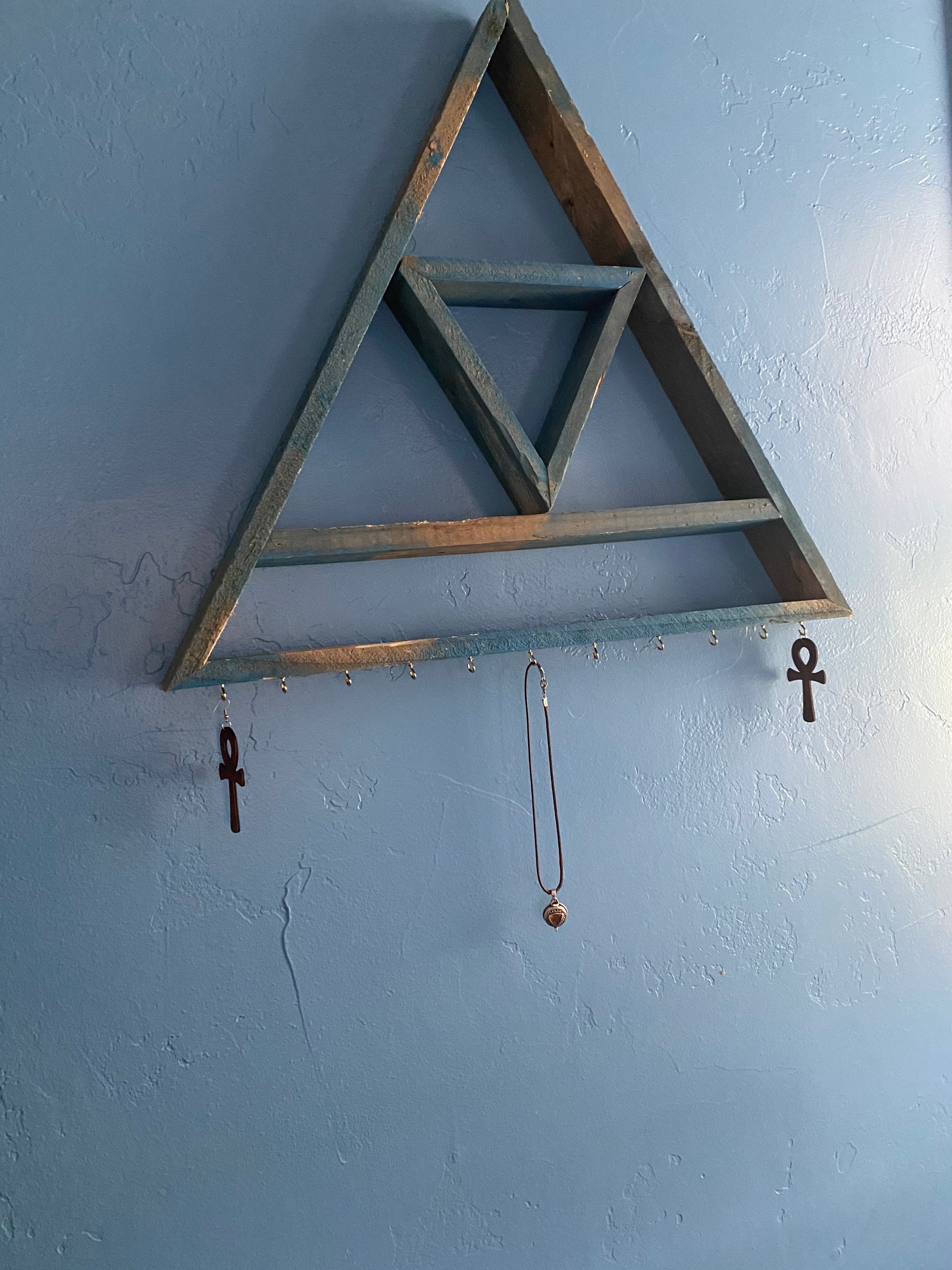Pyramid Power Display Shelf/stand - Etsy