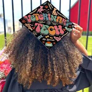 Customized Vet Assistant Graduation Cap Topper, Funny Pets Grad Cap ...