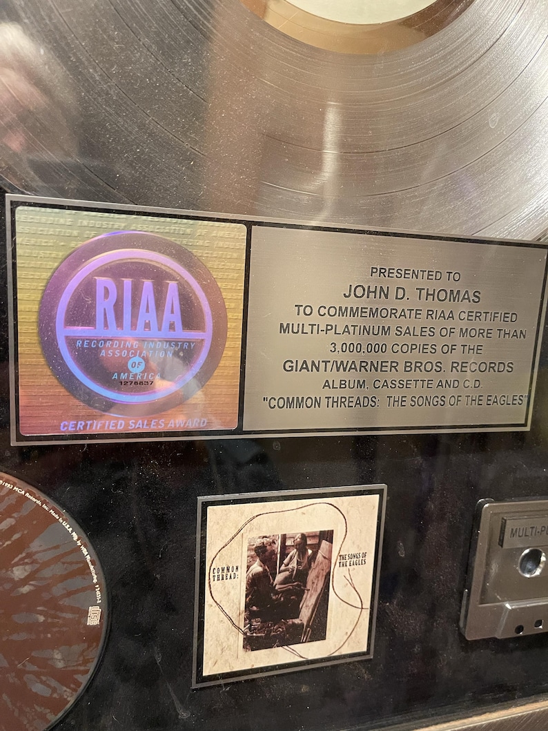 Famous Artists Collectors RIAA Certified Commemorative Platinum Record ...