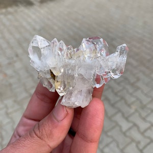 Lustrous Quartz Crystals Cluster With Faden Inclusions From Baluchistan ...