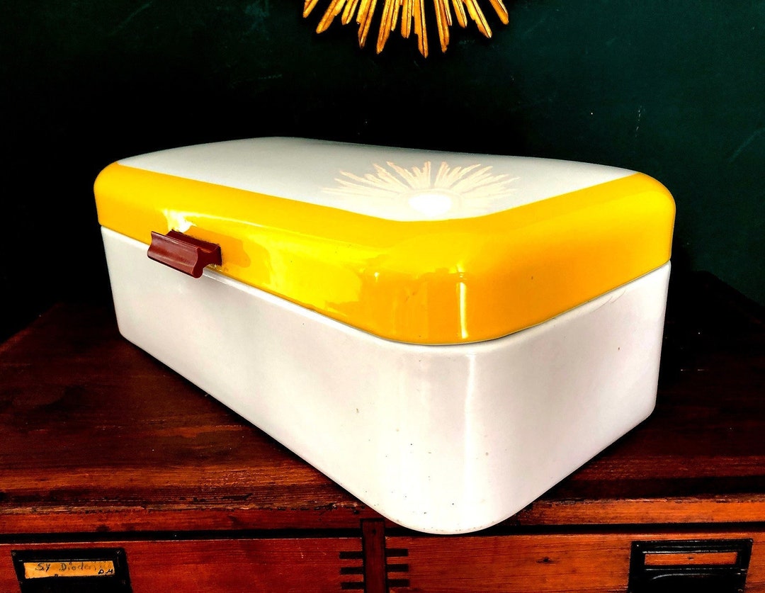 ANTIQUE ENAMEL BREAD BOX #1930s #metal Bread Box #brocante #kitchen ...