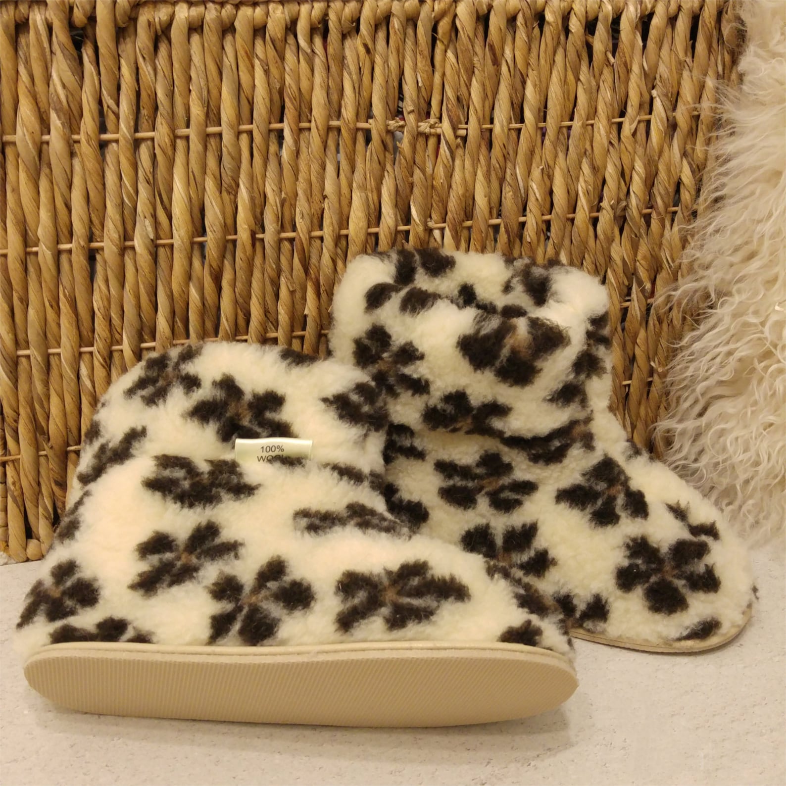 Hard Durable Sole 100% Sheep Wool Boots Cozy Foot Slippers Sheepskin ...