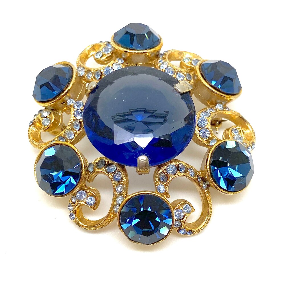 Large Vintage SPHINX Blue Crystal Statement Brooch - Etsy