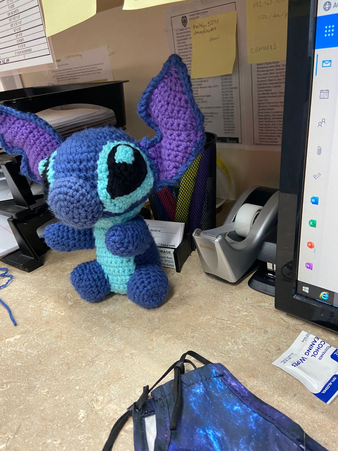 Amigurumi, Handmade Alien, Crochet Stitch, Plushie, Handmade, Kids Toys ...