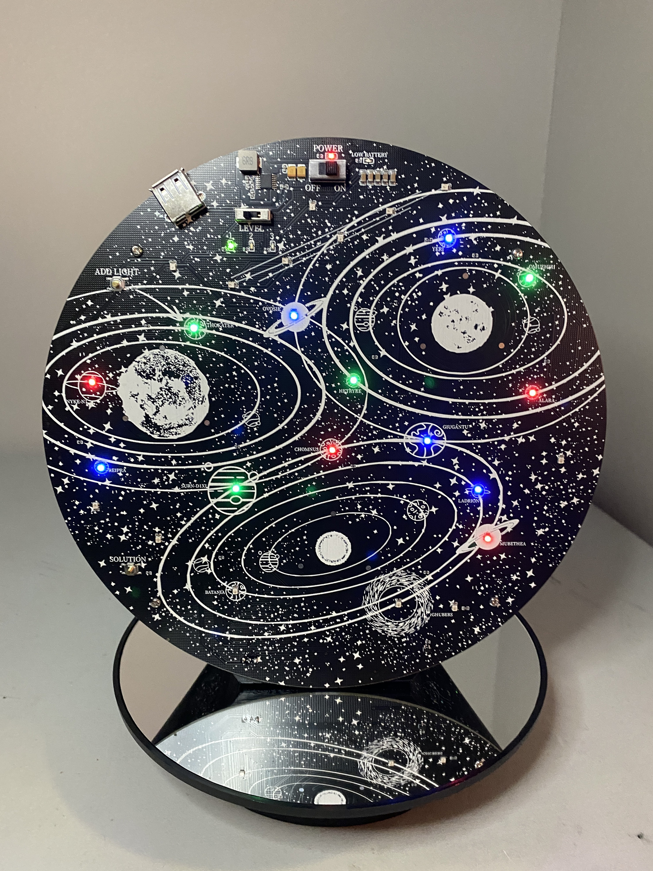 Black Hole Puzzle Box Espace Adventure PCB Mystery Touch Game Cluebox ...