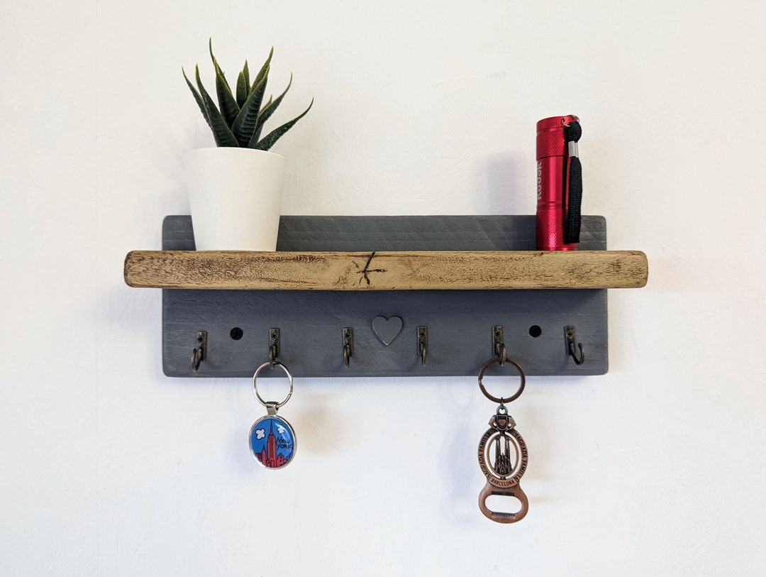 Cottage Key Holder With Hooks for Hallway / Entranceway / Kitchen ...