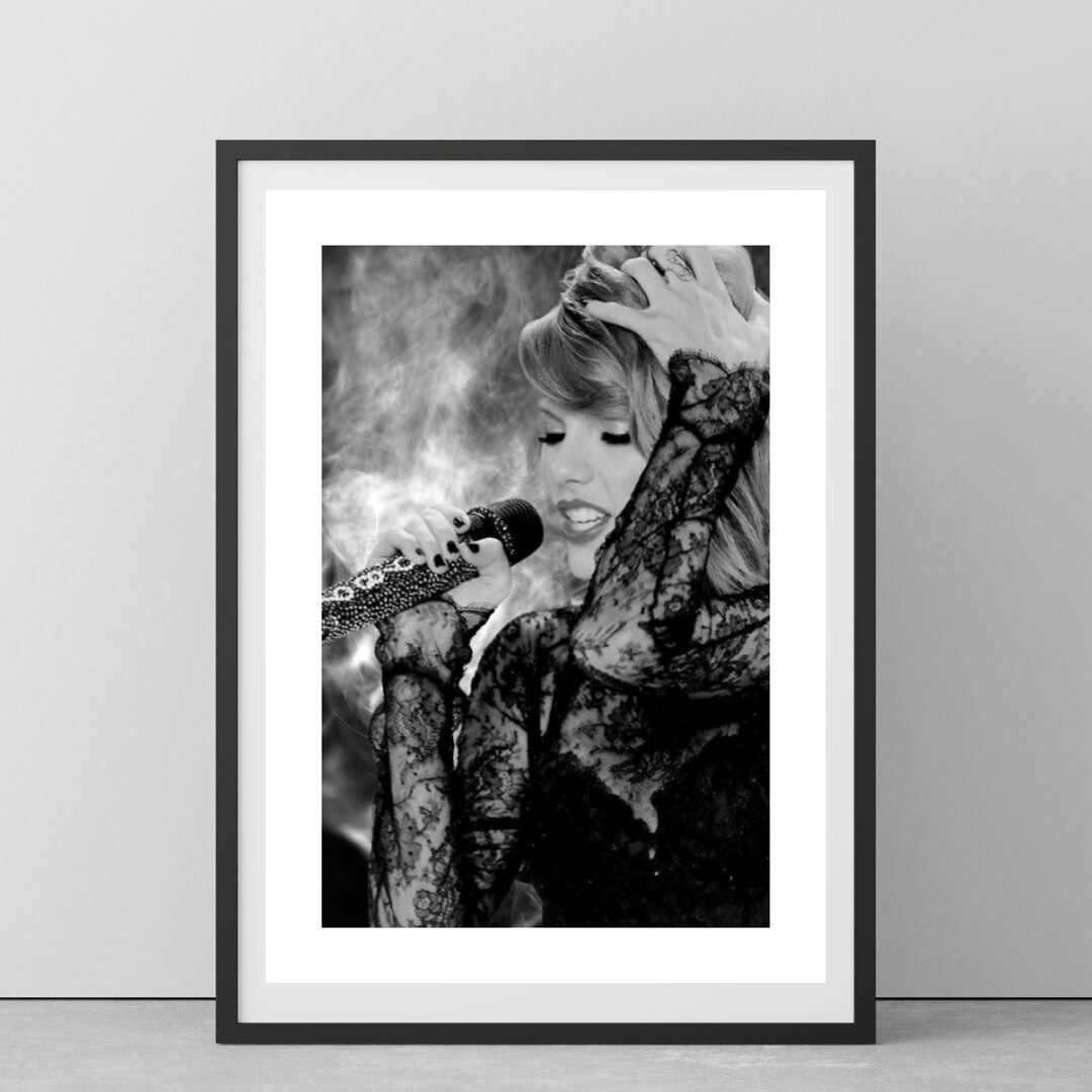 Taylor Swift Concert Poster Iconic Live Performance Art Print, Perfect ...