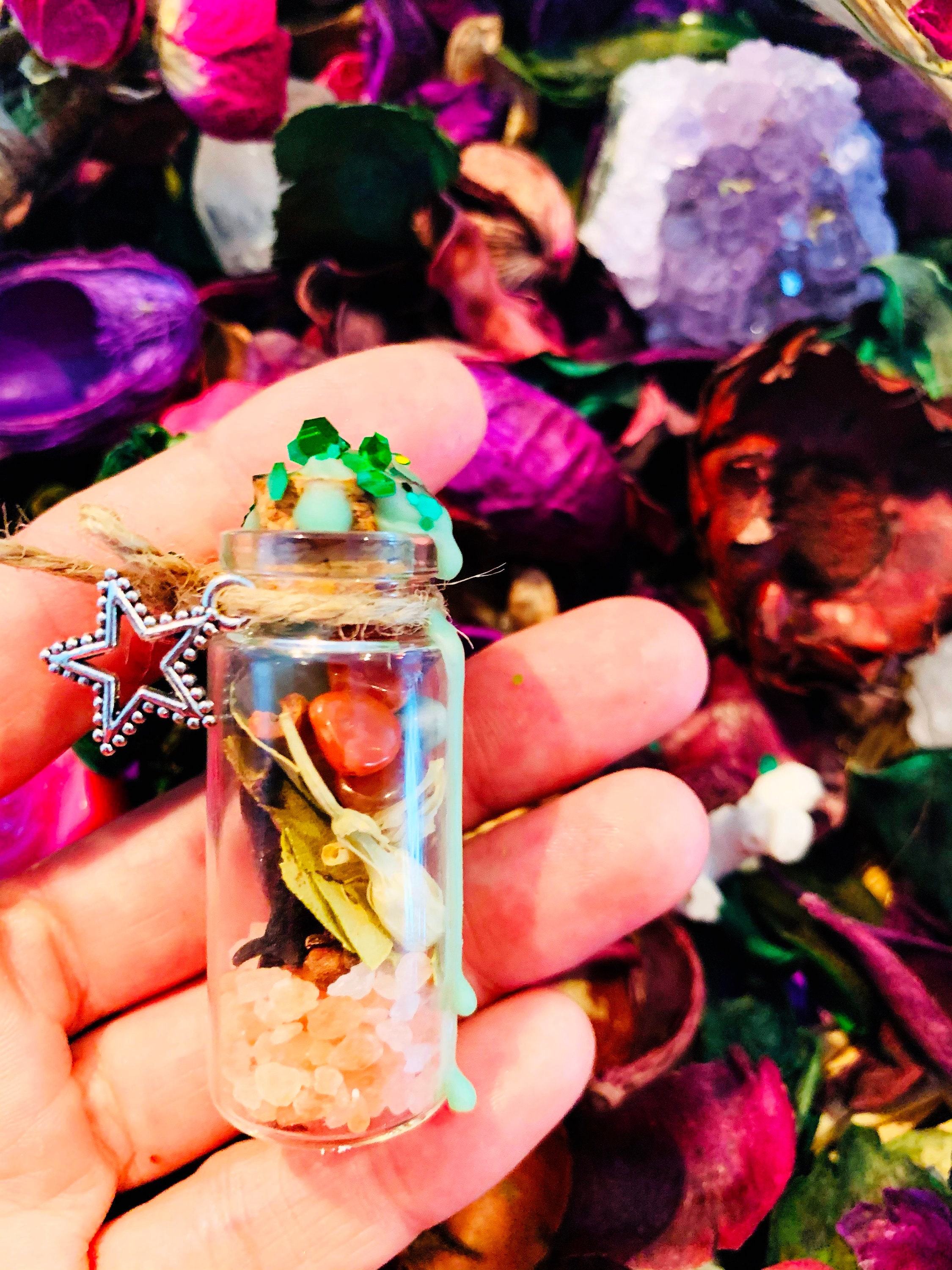 Luck Charm Spell Jar With Green Aventurine and Carnelian - Etsy