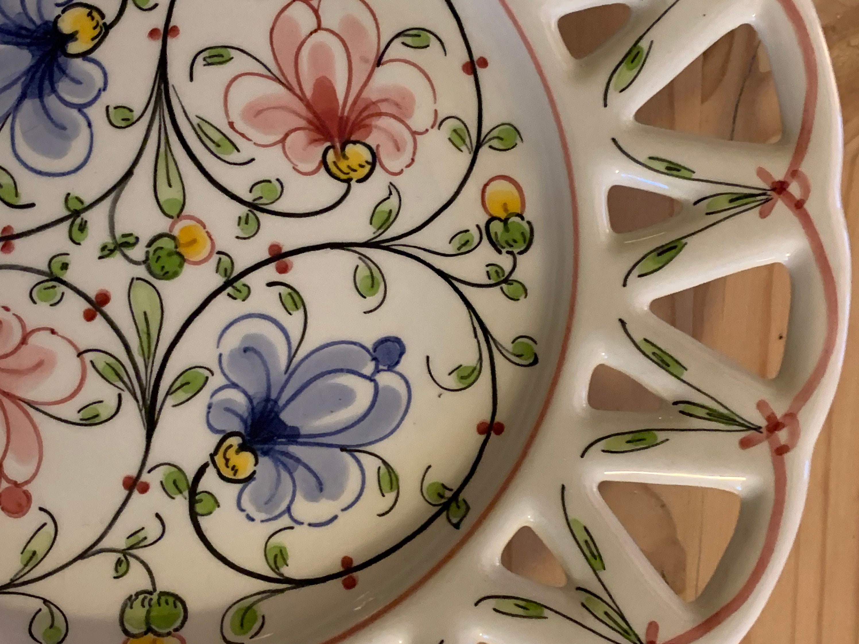 Vintage Wall Plate Ceramic Pottery Floral Hand-painted Cut Out Edges ...