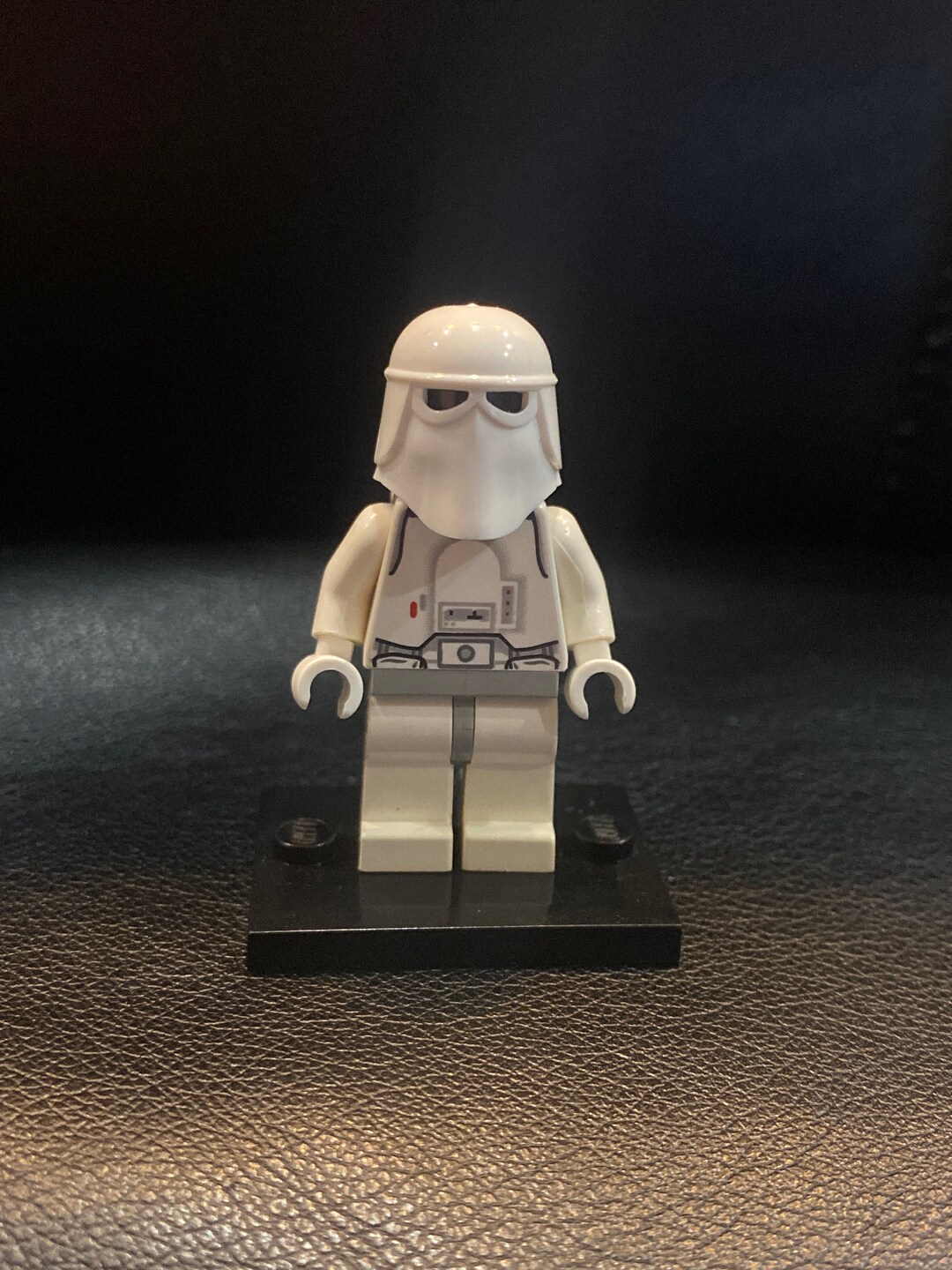 LEGO Snowtrooper Minifigure (sw0101) - LEGO Star Wars Minifigure ...