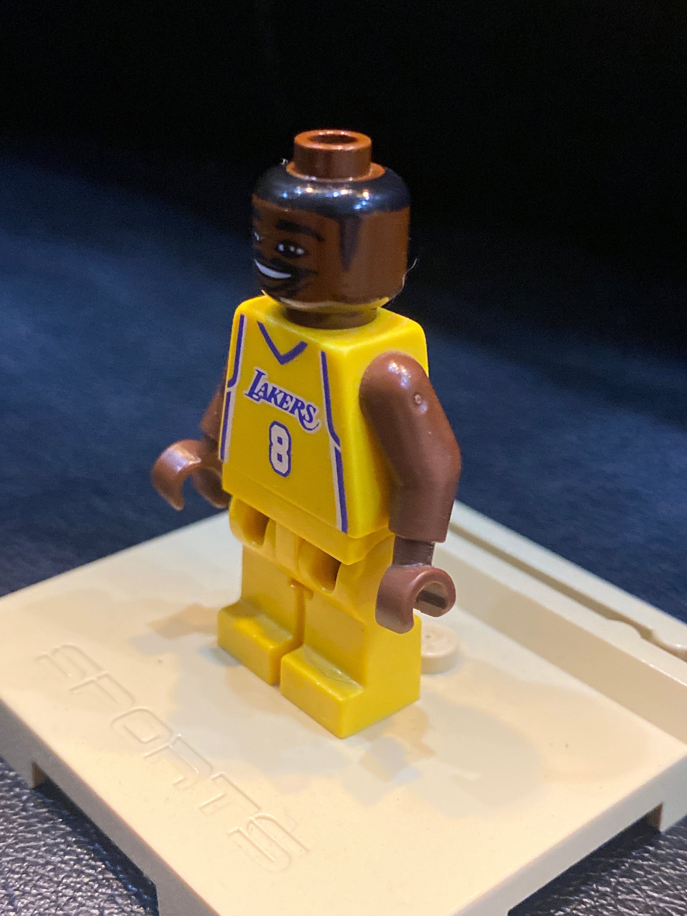 LEGO Kobe Bryant Minifigure (nba001) - LEGO Basketball Minifigure ...