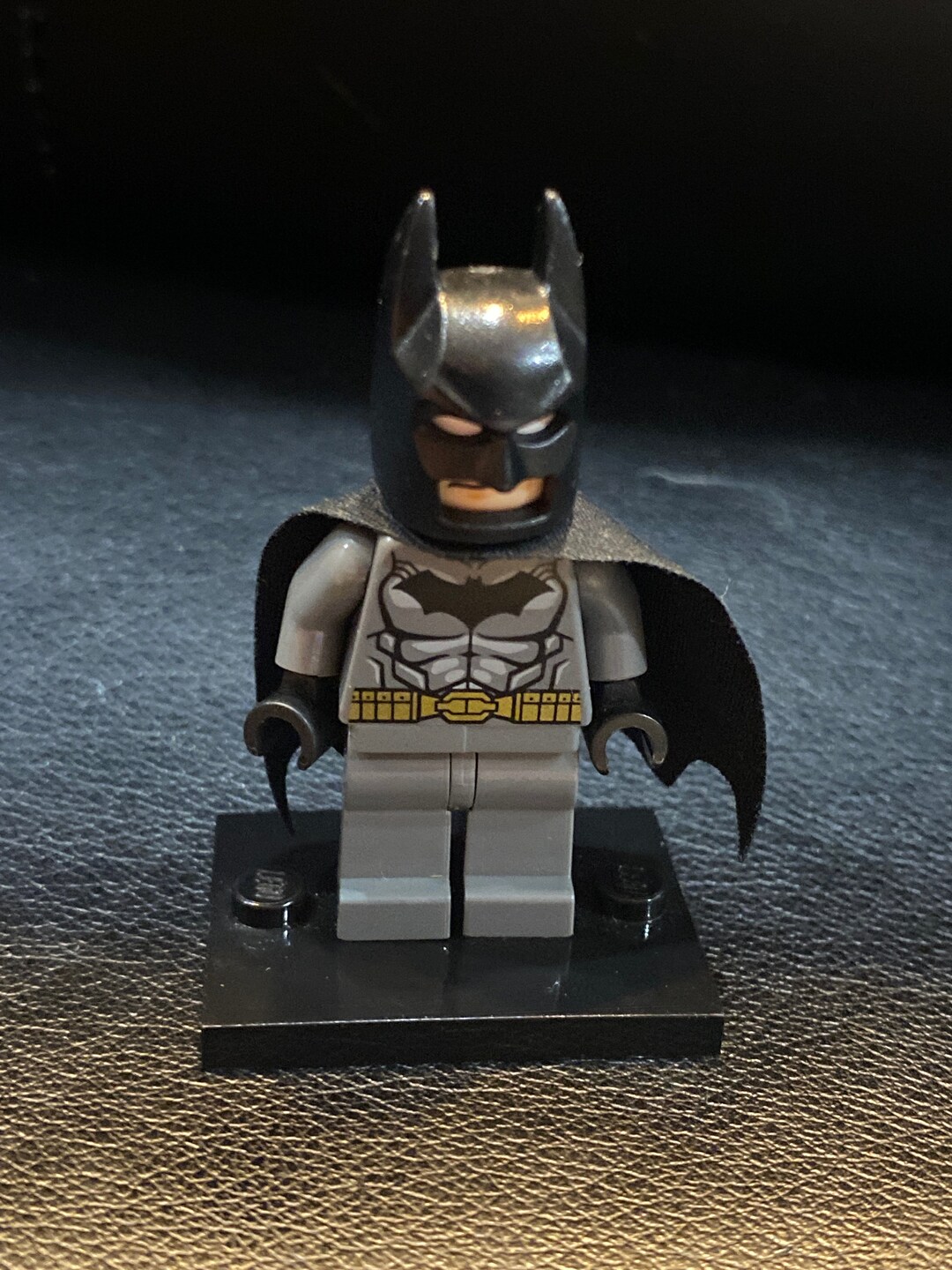 LEGO Batman With Dark Gray Suit, Gold Belt and Black Cape dim002 LEGO ...