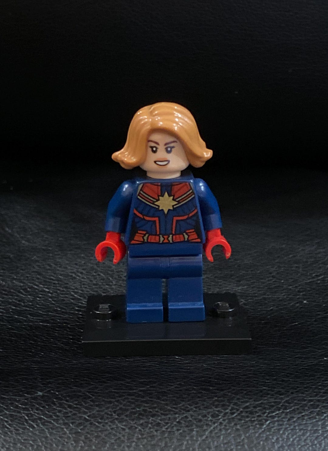 LEGO Captain Marvel Minifigure sh0555 LEGO Super Heroes Minifigure ...