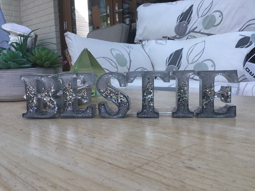 Bespoke Free Standing Resin BESTIE Sign Customisable Any Colour - Etsy