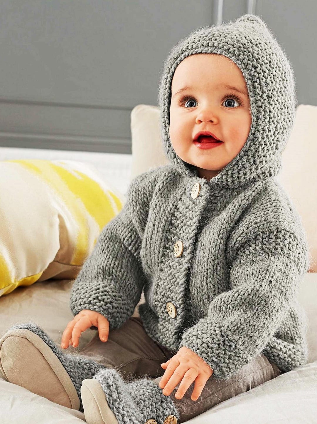 Easy Knit Baby Hooded Jacket Chunky Boys Cardigan With Hood Booties PDF ...