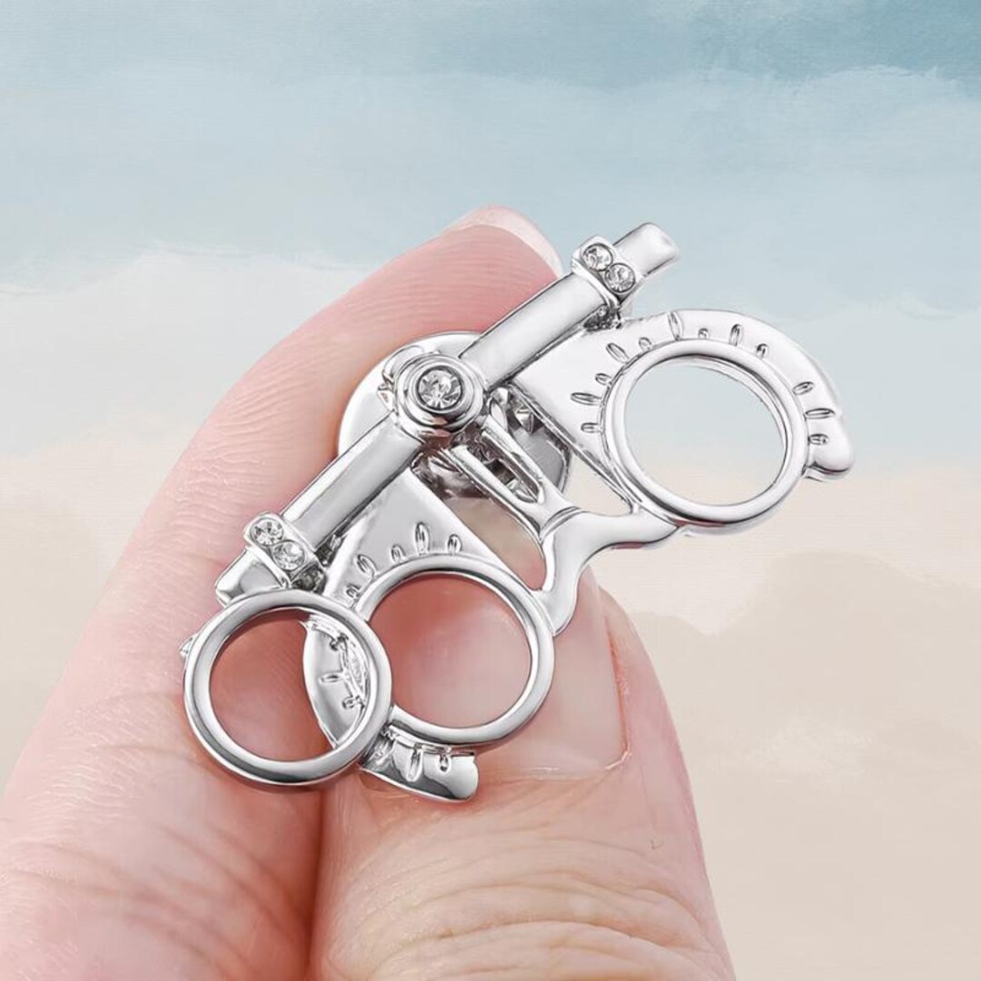 Optometrist & Myopia Test Enamel Pin Perfect for Eye Care Professionals ...