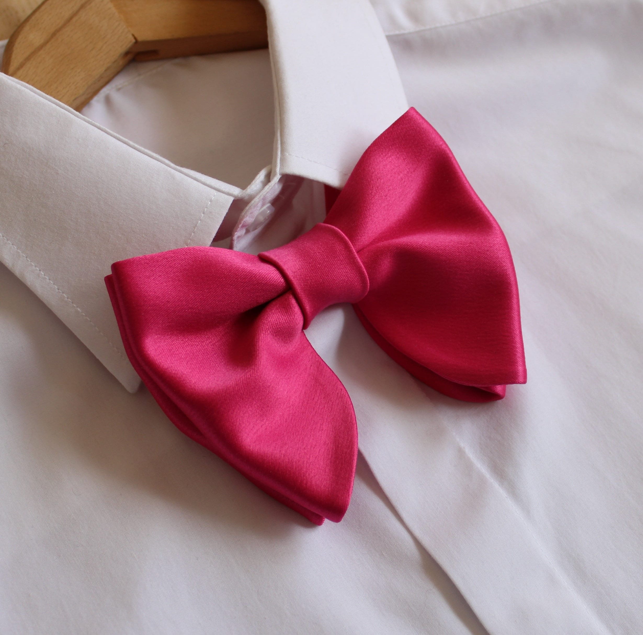 Fuchsia Rose Bow Tie / Oversized Butterfly Bow Tie / Fuchsia Satin Big ...