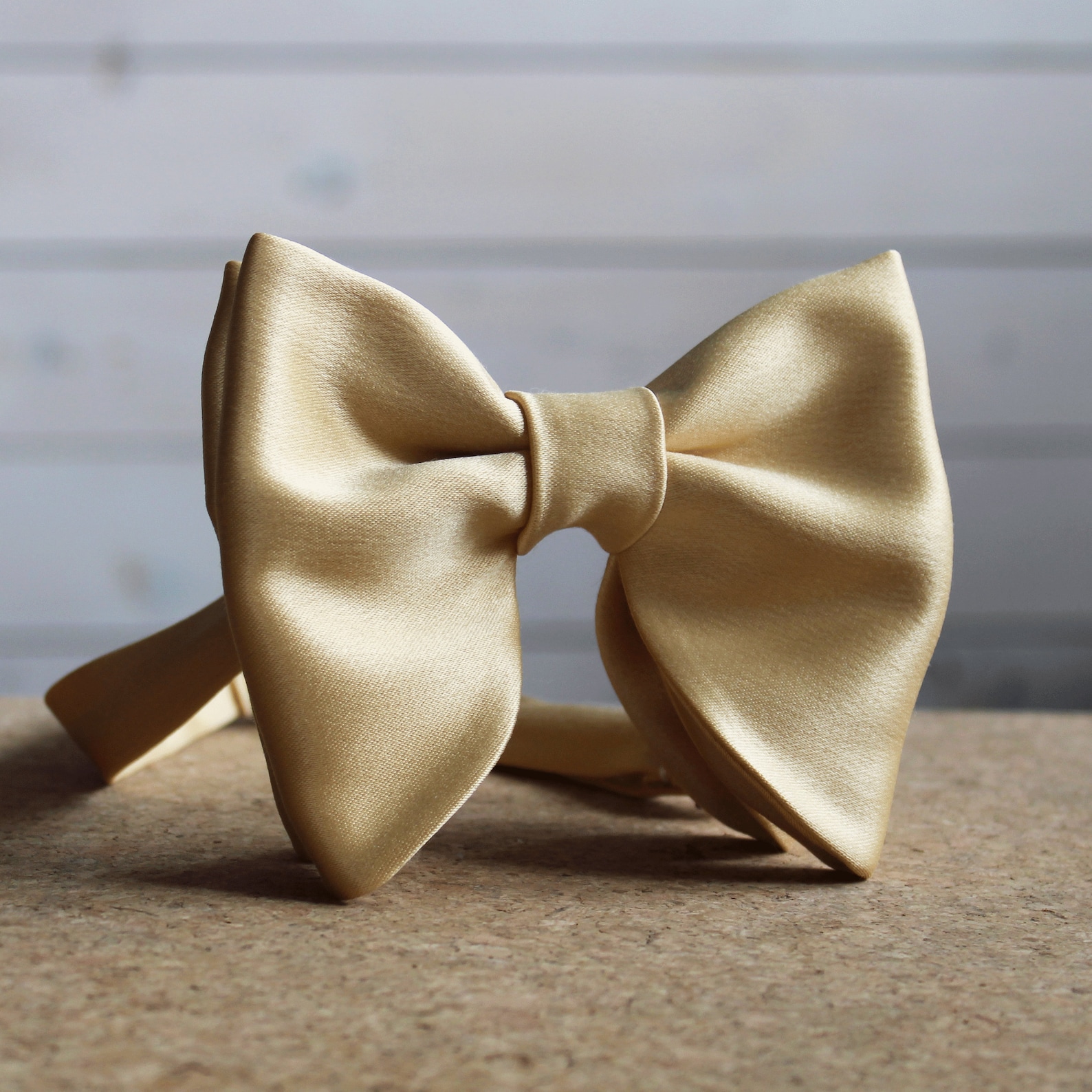Champagne Gold Man's Oversized Bowtie Wedding Bowtie - Etsy