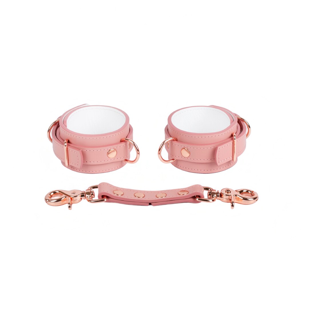 Custom BDSM Restraints Red Leather Sex Handcuffs for Men and Women792 ...