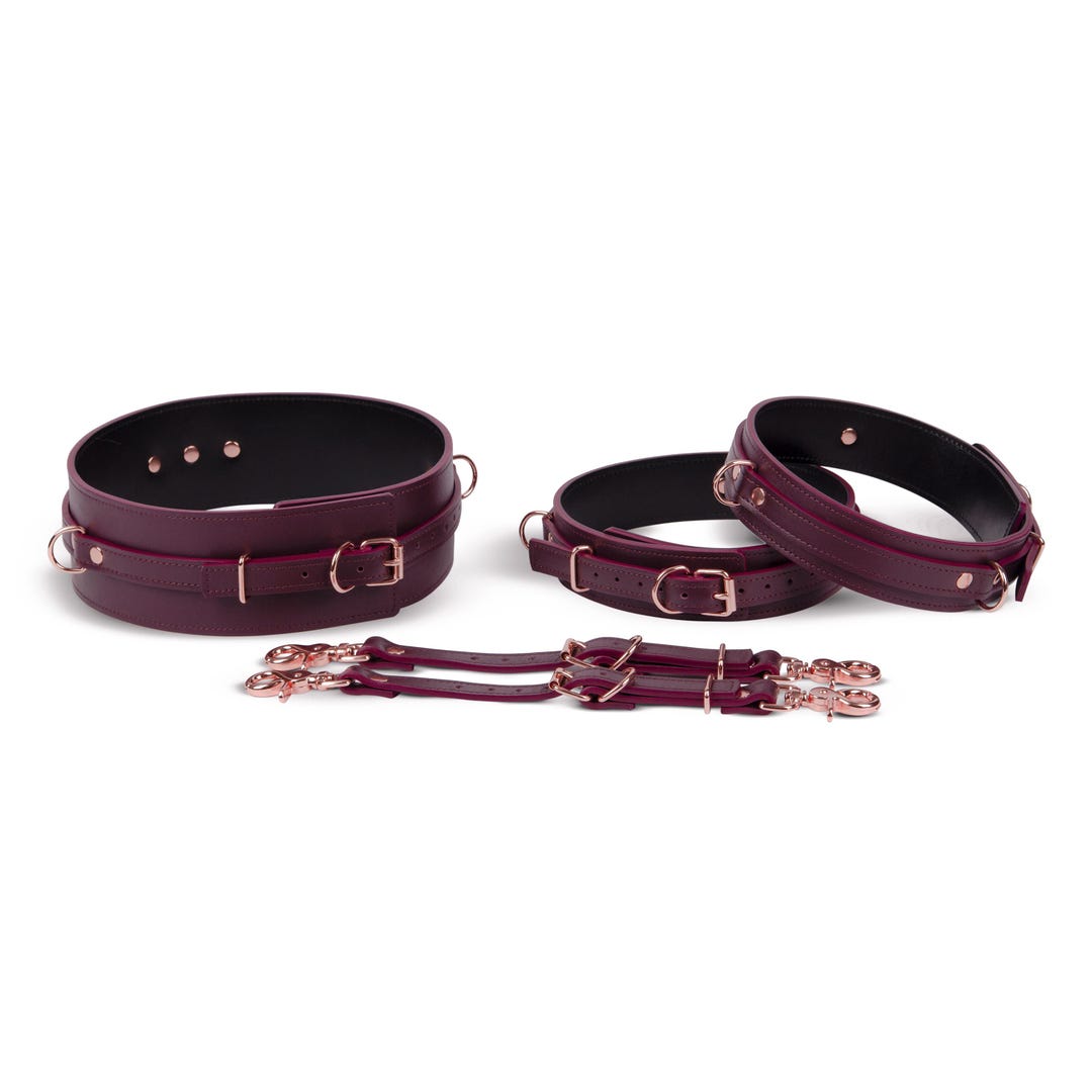 Custom Bordo Leather Lingerie Set : Belt, Cuff for Thigh, Garters(pair ...