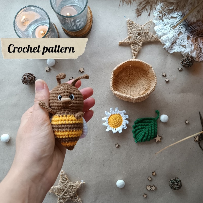 Bee Pillow Crochet - Etsy