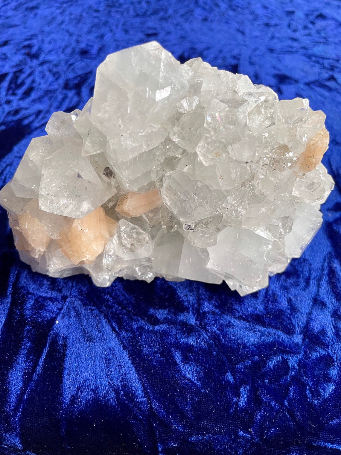 Apophylite cluster Pearl lustre fish-eye stone crystal | Etsy