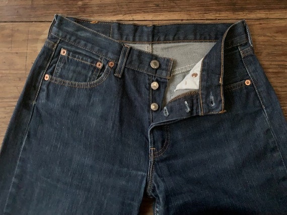 Levi's 501 Vintage W29 L32 Actual Size Measured/Taill… - Gem