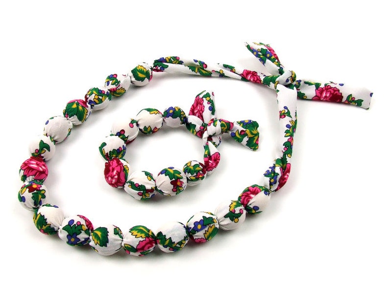 Polish Folk Beads a Set of a Necklace and Bracelet Handmade | Etsy