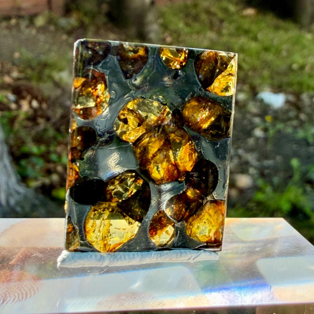 Natural Brahin Pallasite Meteorite With Olivine ( Peridot ) Crystal ...