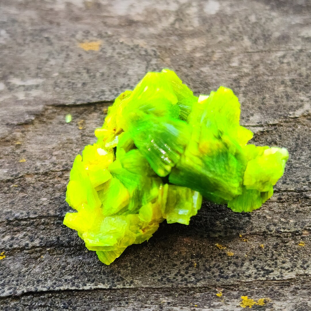 Super Rare Autunite Cluster Fluorescent From Autun France, Unique ...
