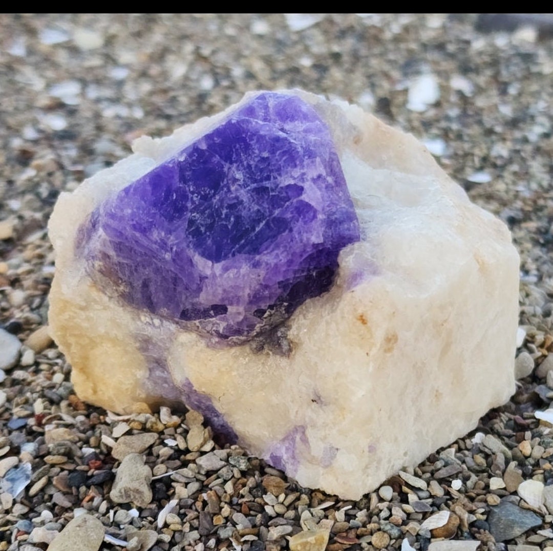 Purple Hackmanite Specimen From Badakshan Fluorescent Crystal, Change ...