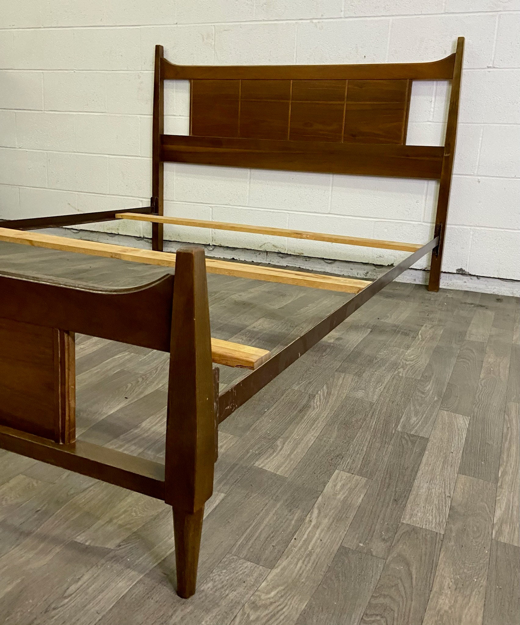Vintage Mid Century Modern MCM Full Sized Bed - Etsy