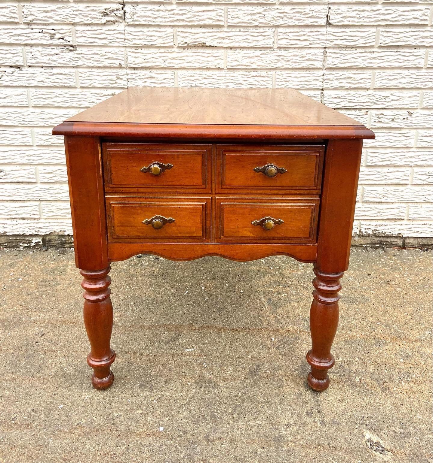 Vintage Federal Style Side or End Table by Mohasco - Etsy