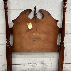 Vintage Twin Size Sears Roebuck Traditional Cannonball Pediment ...