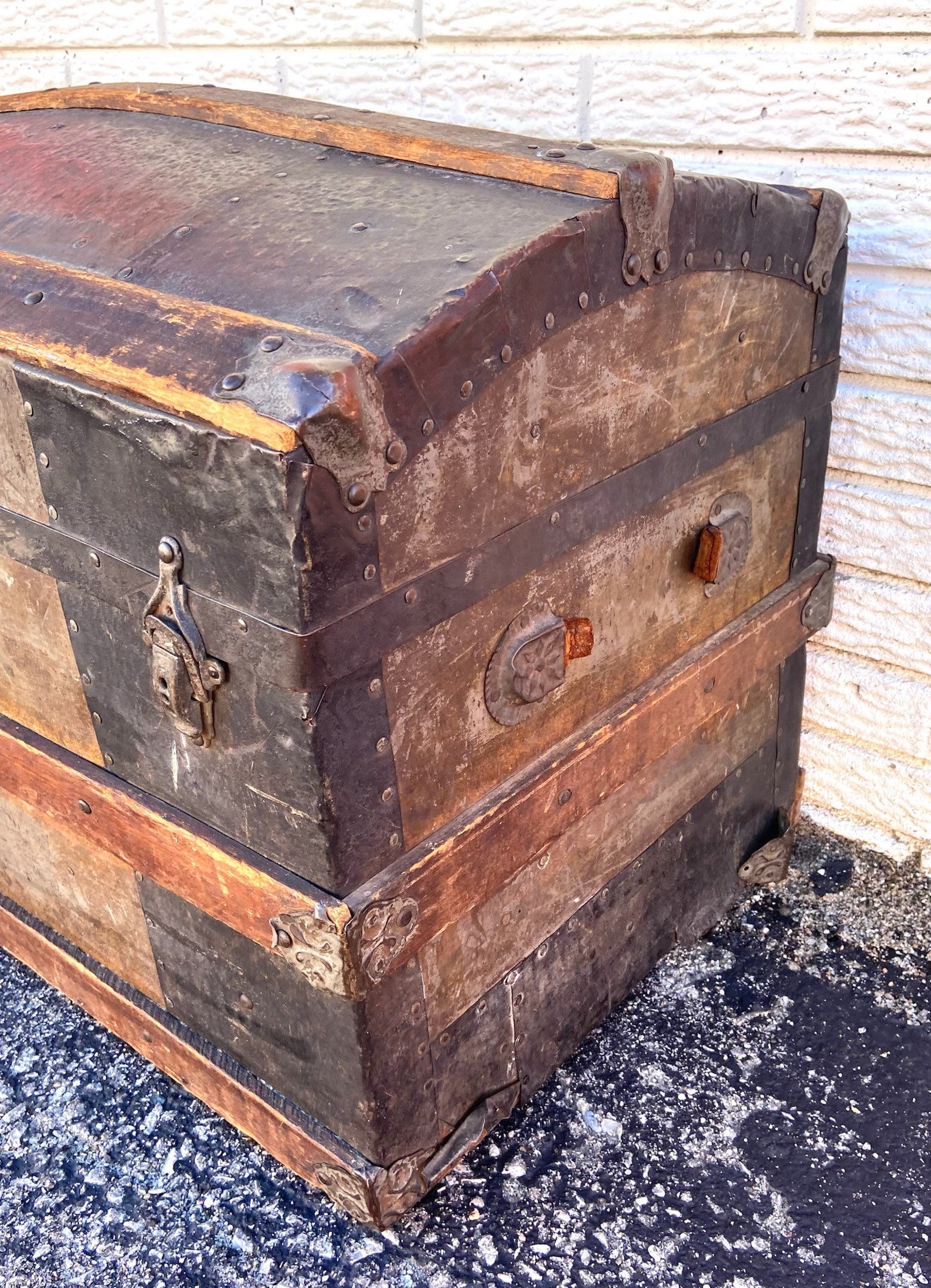 Antique Camel Top Steamer Trunk - Etsy
