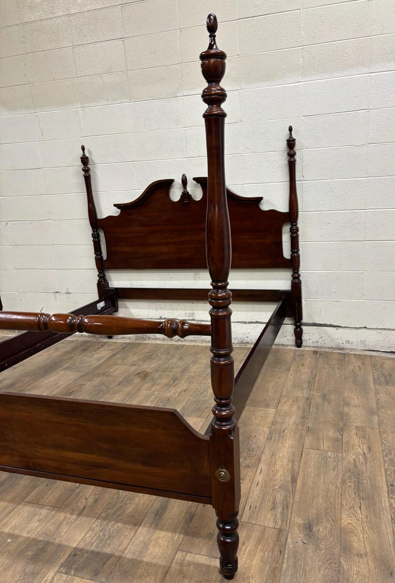 Vintage Queen or Full Size Convertible Four Poster Pediment Bed - Etsy