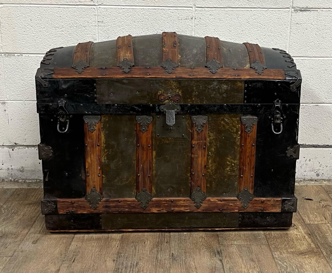 Antique Camel Back Steamer Trunk Chest - Etsy