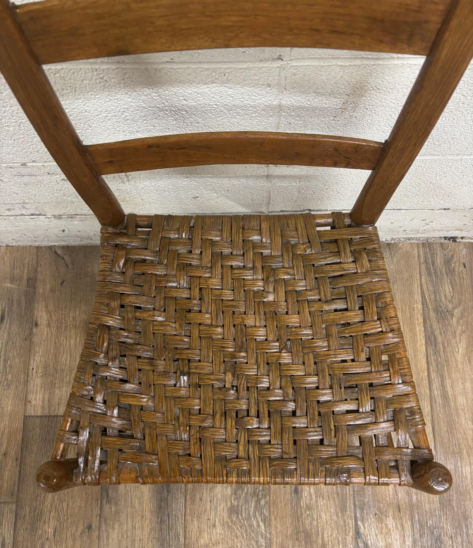 Antique Shaker Style Maple Spindle Back Ladder Back Woven Rush Seat ...