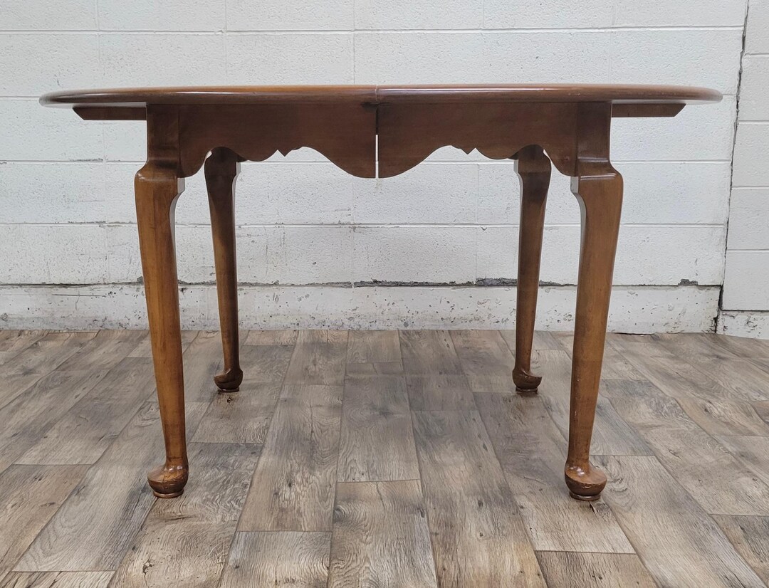 Vintage Conant Ball Furniture Makers Queen Anne Dining Table With Two ...