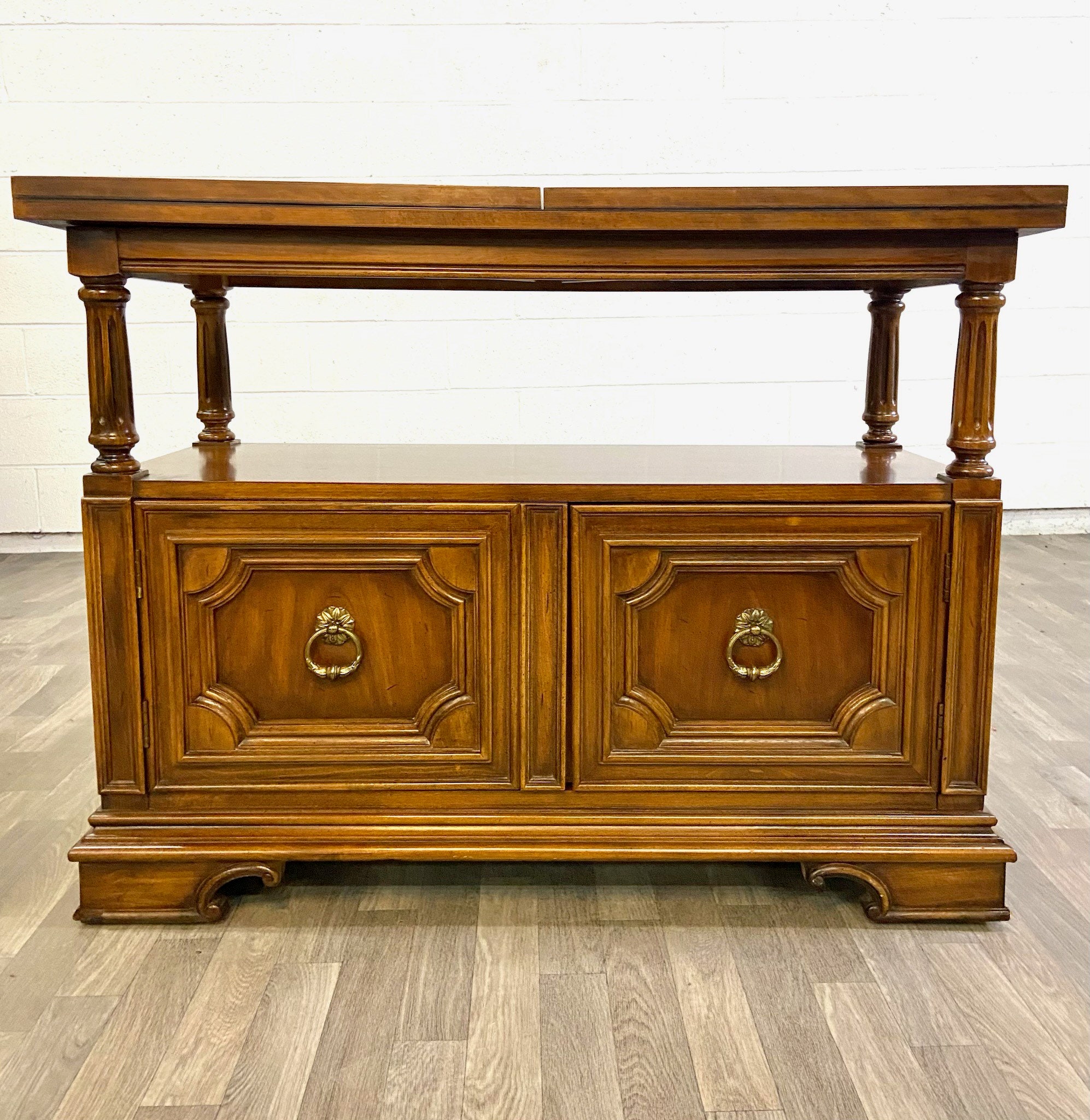 Thomasville sideboard buffet store