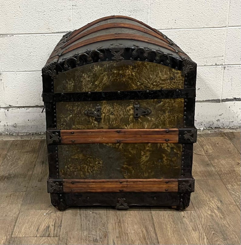 Antique Camel Back Steamer Trunk Chest - Etsy