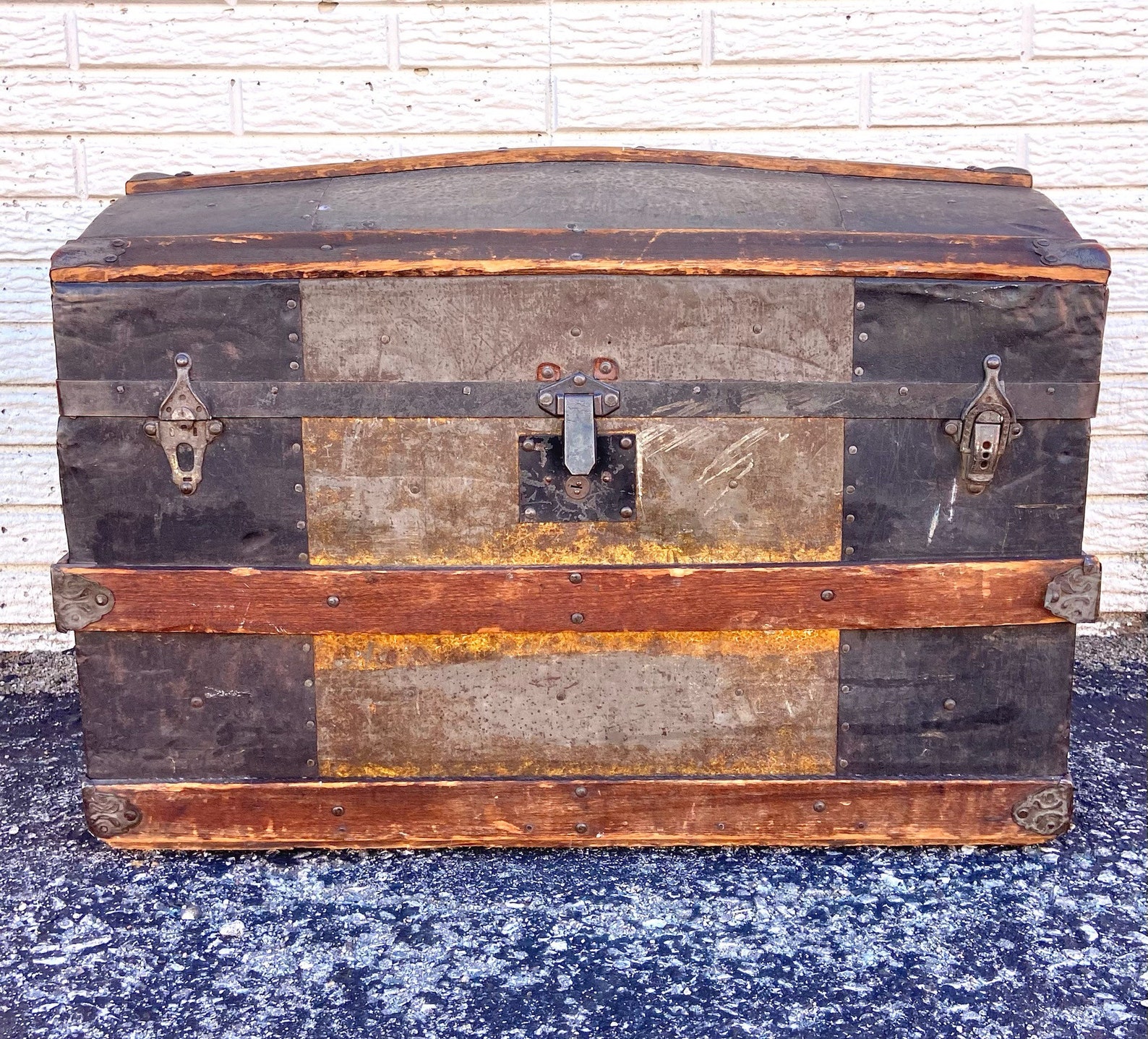Antique Camel Top Steamer Trunk - Etsy