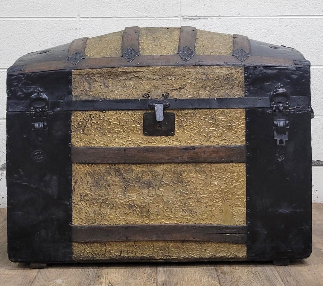 Antique Large Camel Back Dome Back Steamer Trunk Chest - Etsy