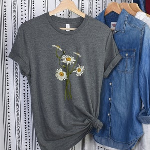 Daisy Shirt, Daisy Lover Gift, Daisy Flowers, Gift for Wife, Gift for ...