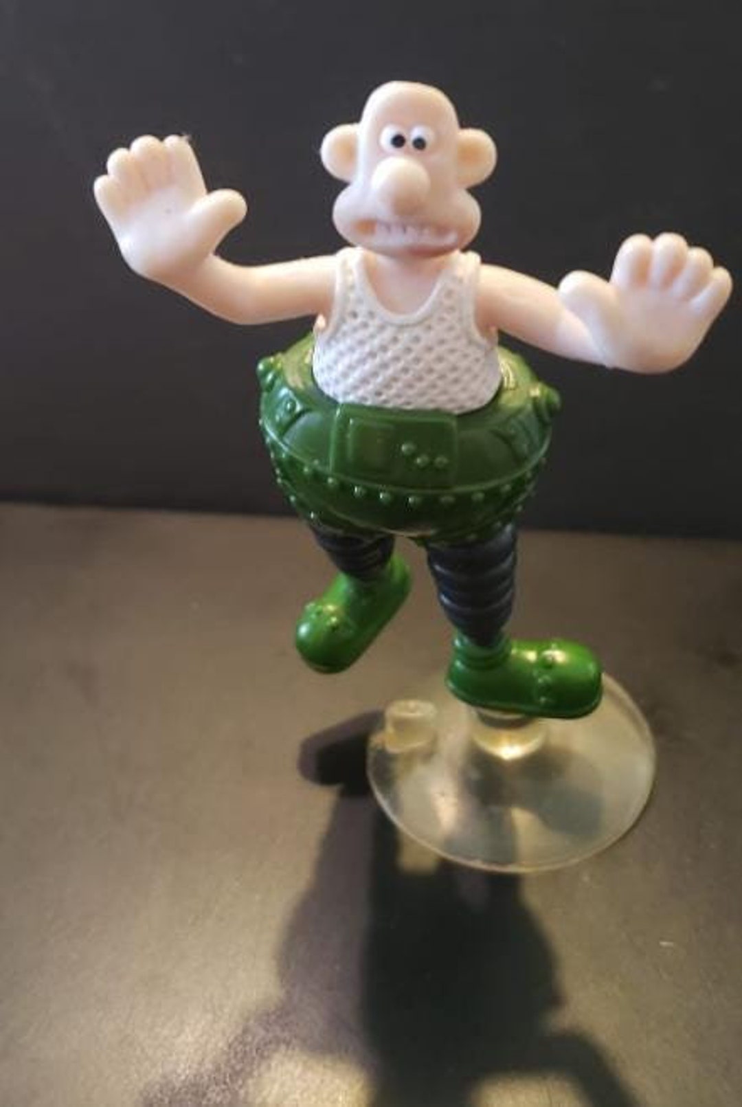 Wallace and Gromit Wallace in Wrong Trousers PVC Figure on Suction Cup ...