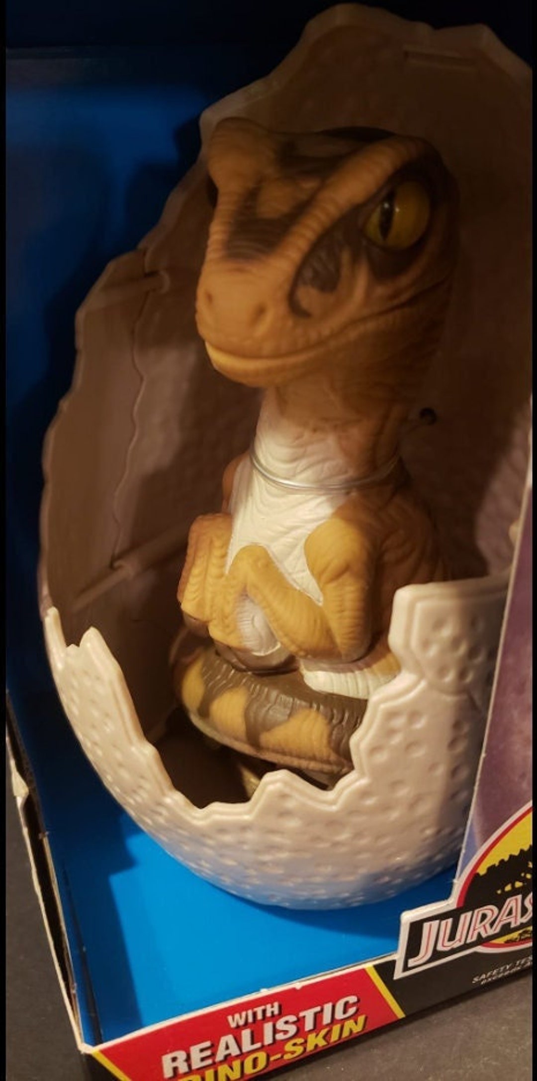 Jurassic Park Raptor Hatchling With Break Away Egg Kenner 1994 - Etsy