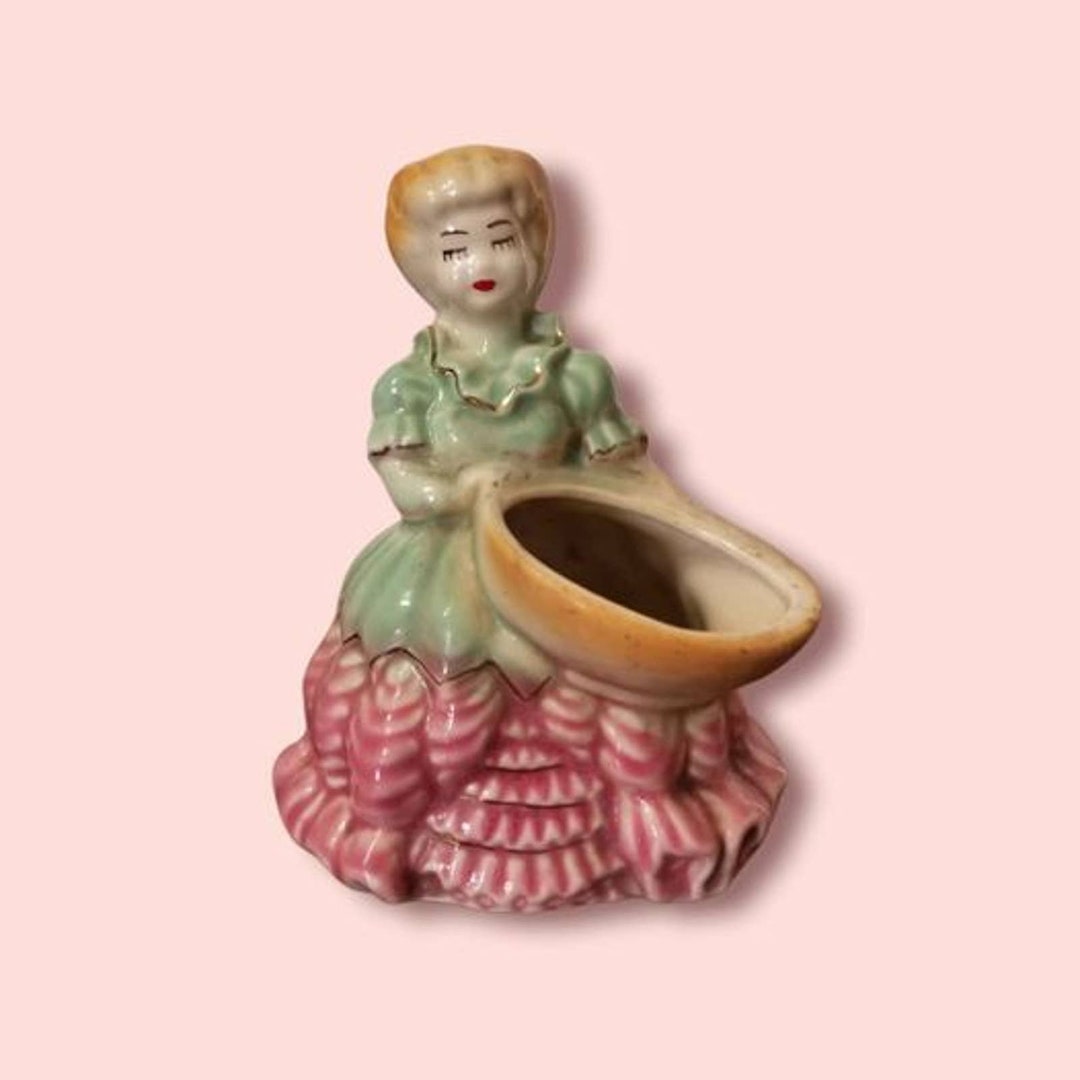 Vintage 5.5 1950's Southern Belle Planter With Gold Accents - Etsy